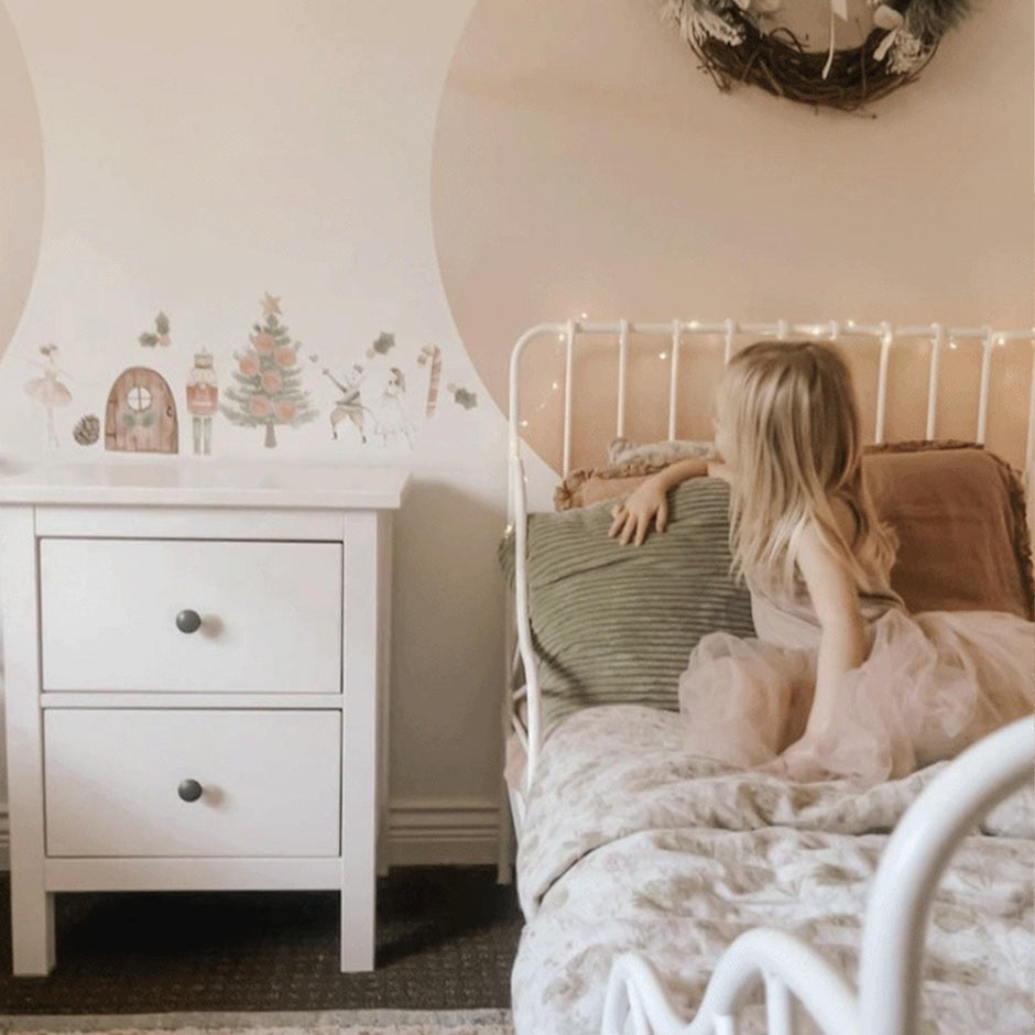 Holiday – Urbanwalls